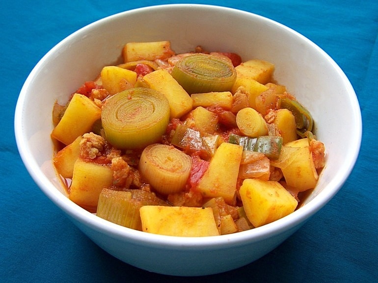 Stoofpotje met koolraap en tomaat – Vegetus